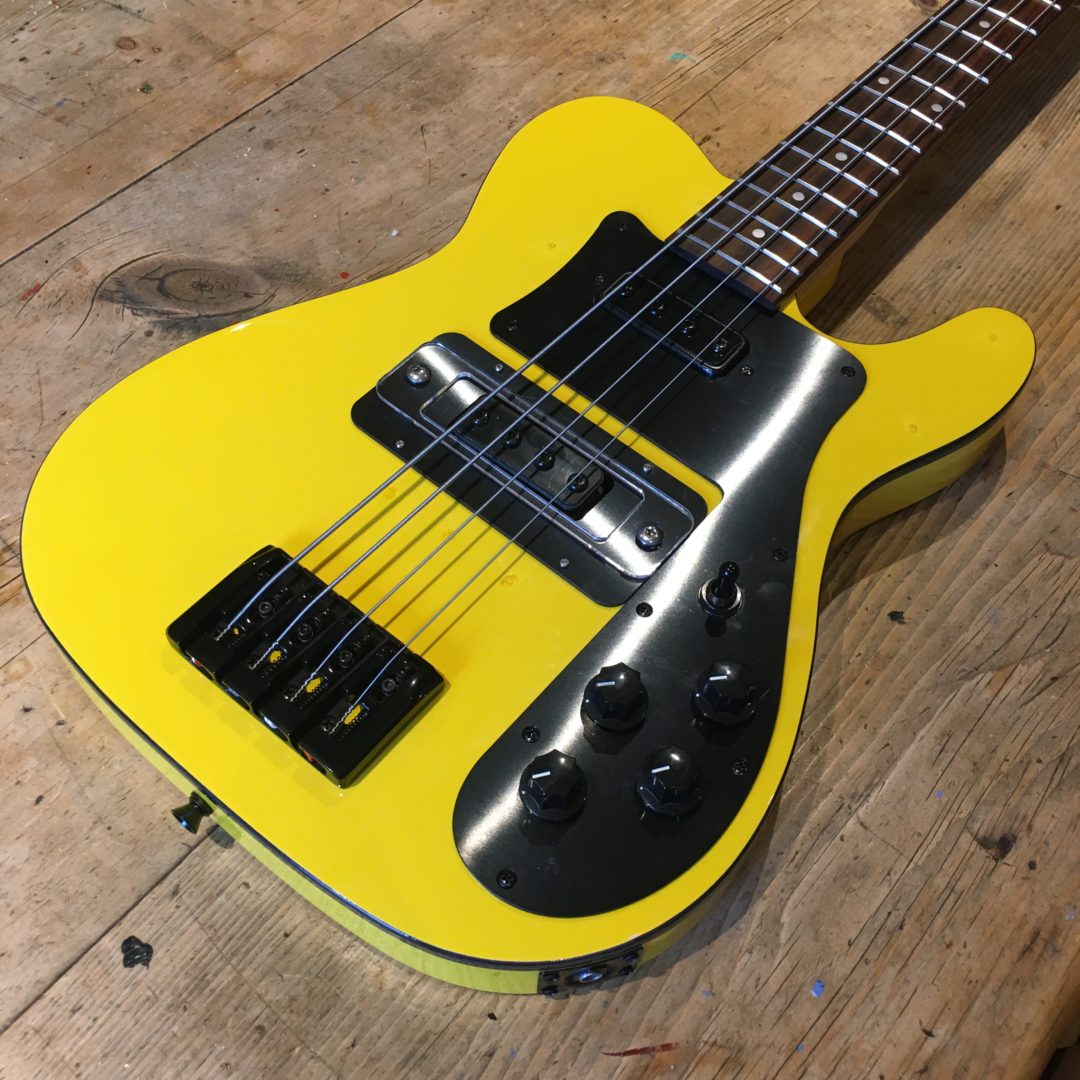 Retrovibe T30 Telecaster Bass 30.6″ short scale T-BOSS Telebass pickups ...
