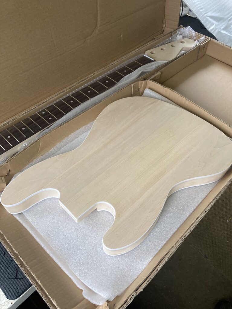 Retrovibe Slab Jazz Bass Body & Neck Kit – Double Binding Undrilled ...