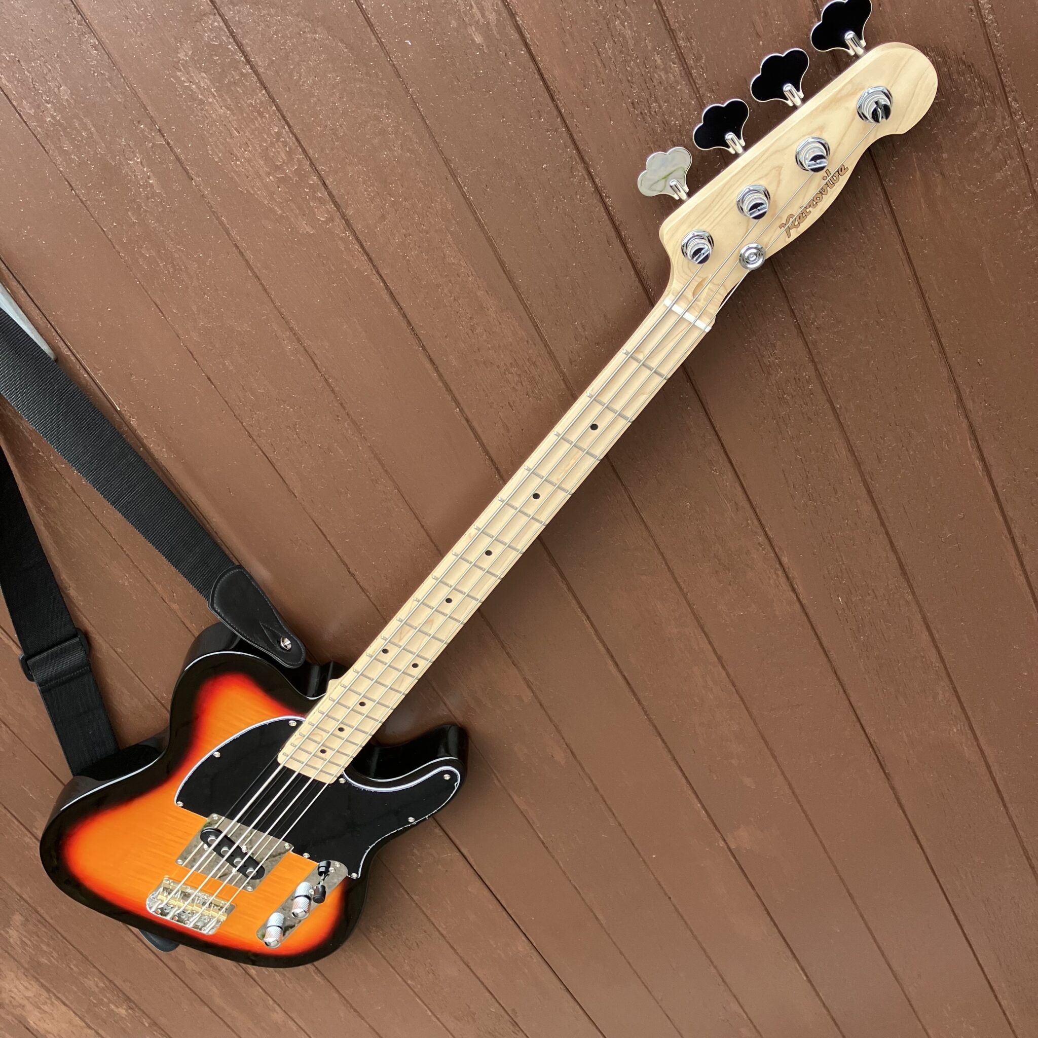 Retrovibe T30 Esquire Telecaster Bass 30.6″ short scale – Retrovibe